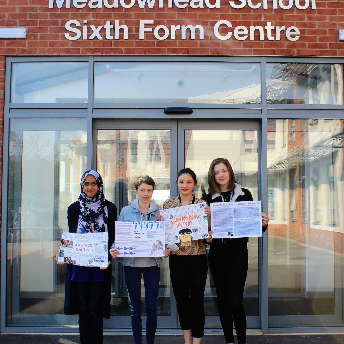 Y13 Student Survey Results: 'Amazing supportive team, lovely tutors and subject teachers ...