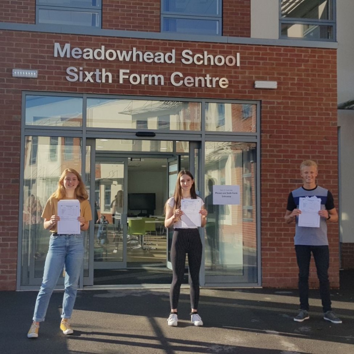 GCSE Results Day 2020 - Meadowhead School