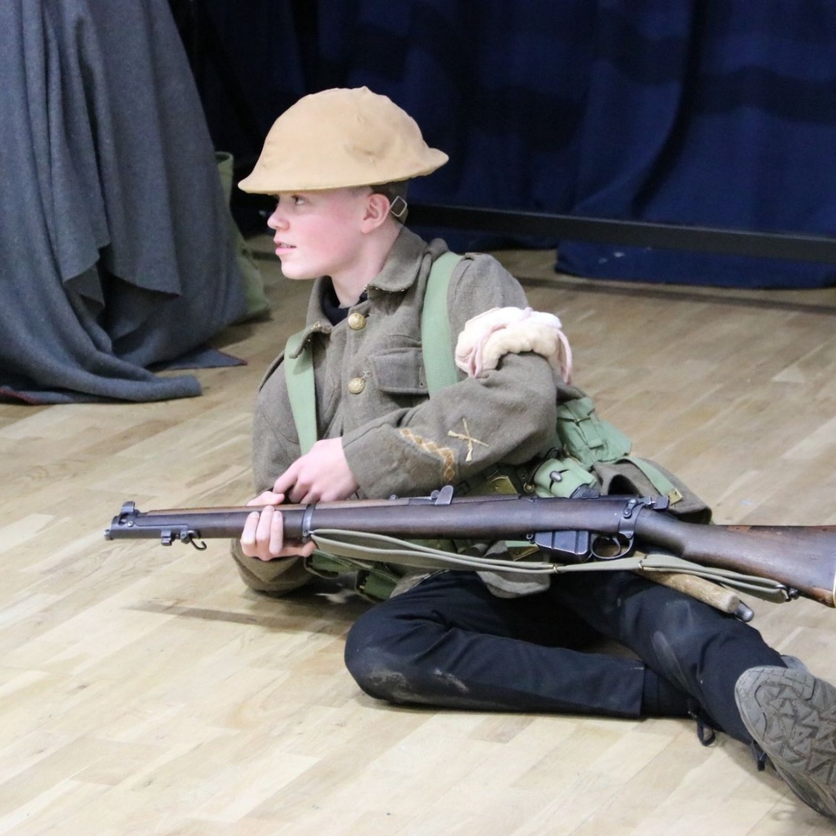 WW1 Battlefield Medicine Workshop - Meadowhead School